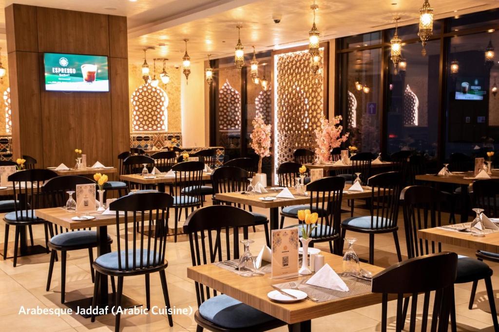 Grand Kingsgate Waterfront By Millennium Hotels - Local Tripper